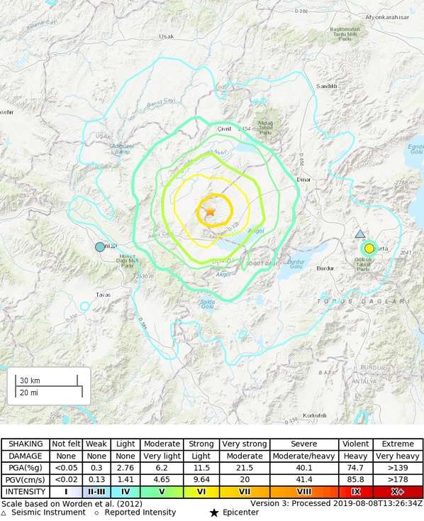 Starkes Erdbeben im Westen der Türkei
